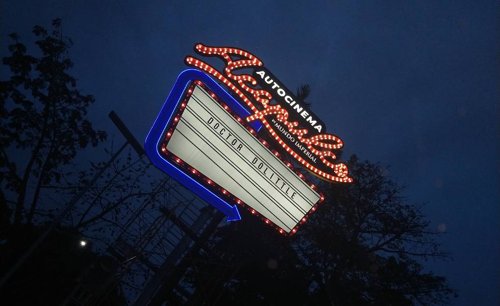 ¿Dónde está el Autocinema más grande de México? - Gentleman MX