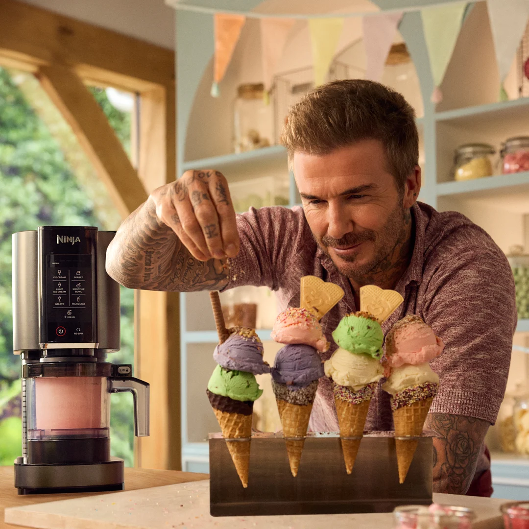 Beckham se convierte en un Ninja - Gentleman MX