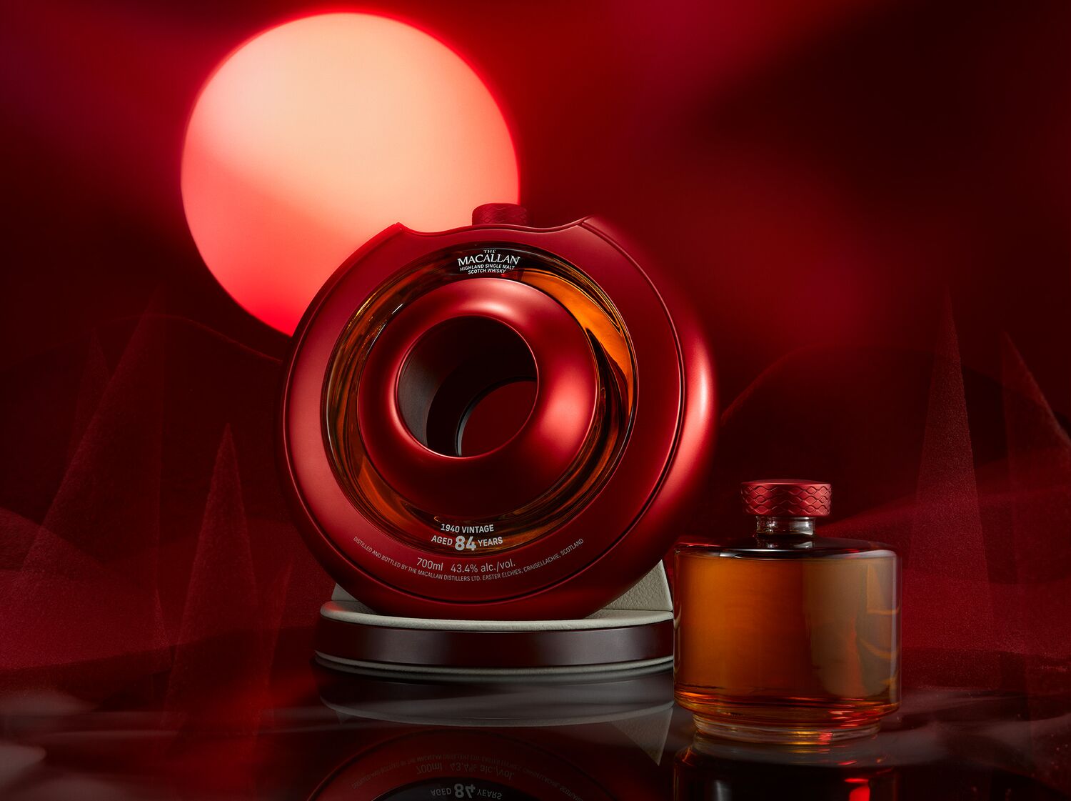 The Macallan celebra 200 años con una obra maestra - Gentleman MX